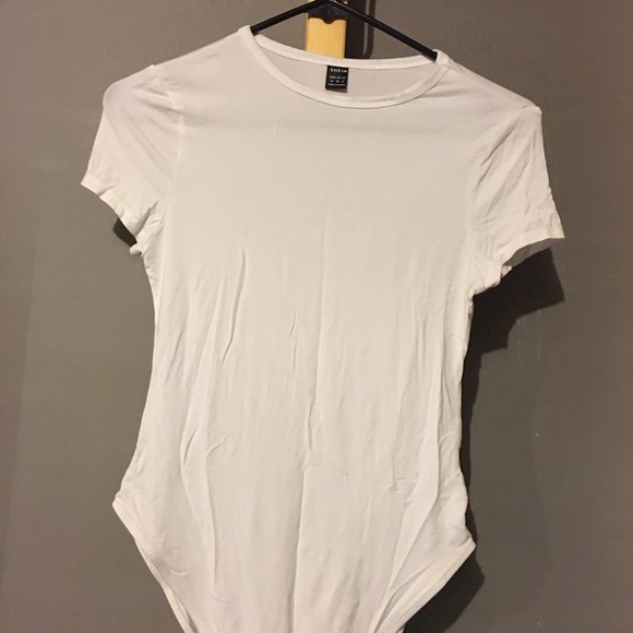 SHEIN | Tops | Basic White Bodysuit | Poshmark